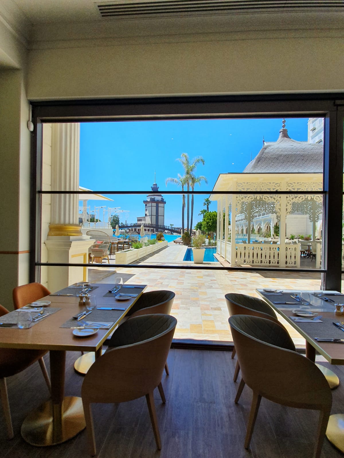 VERTIARC – Vertical Sliding System – Alu Arc – Gurkan Building Elements